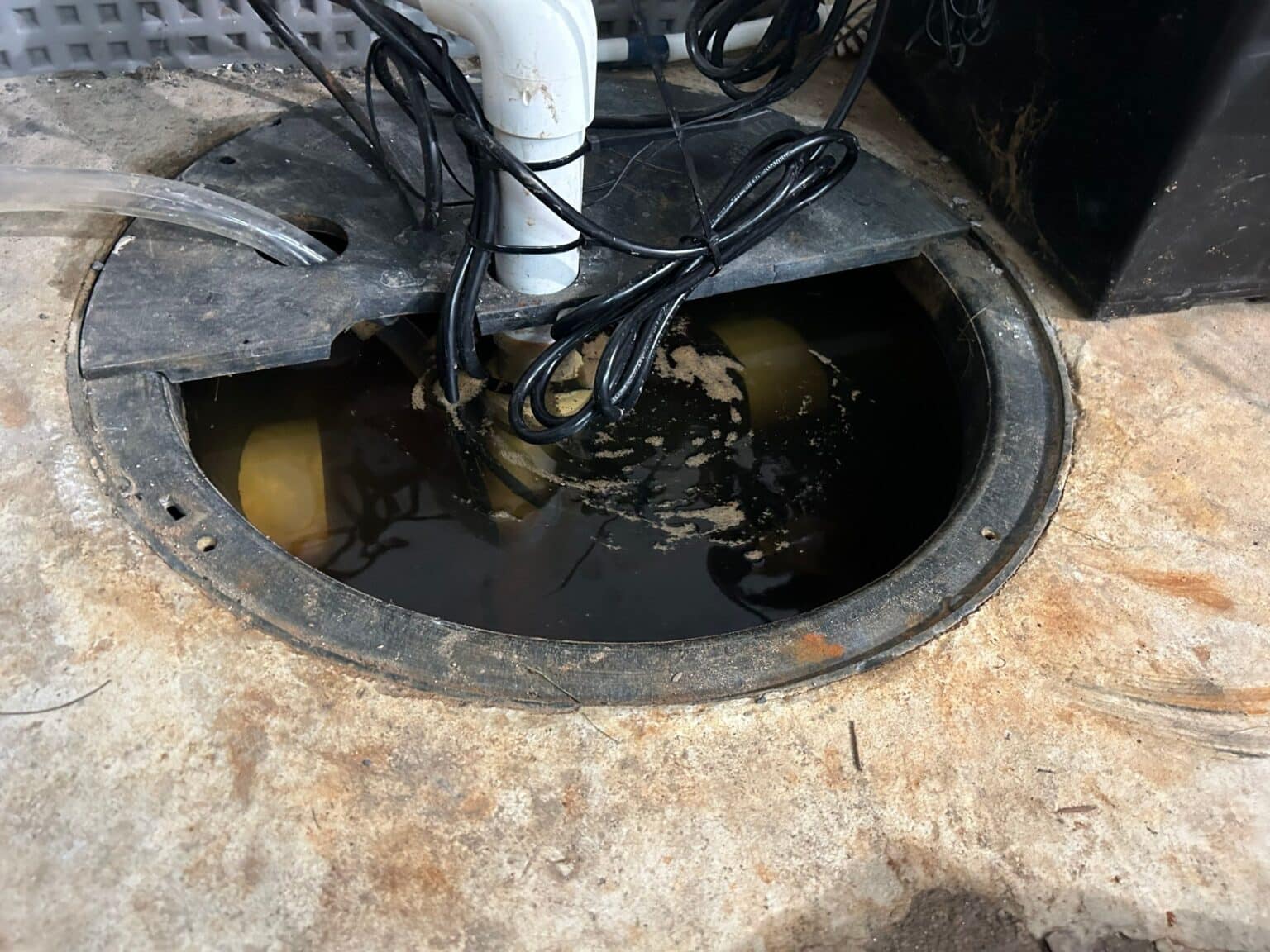 High Water Table Basement? It Could be a False Water Table